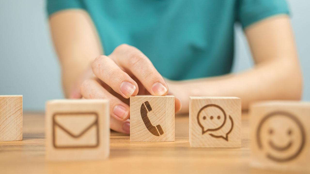 Cách chăm sóc khách hàng hiệu quả: 15+ kỹ năng giúp giữ chân khách hàng ...